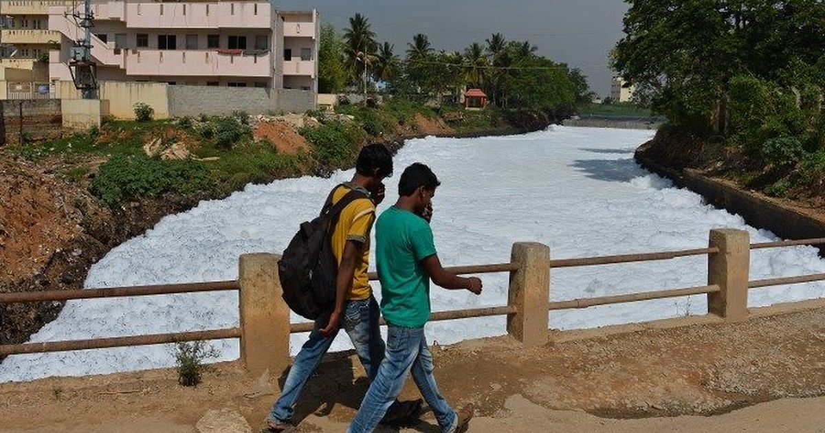 Bengaluru: NGT pulls up Karnataka govt after toxic foam from Varthur ...
