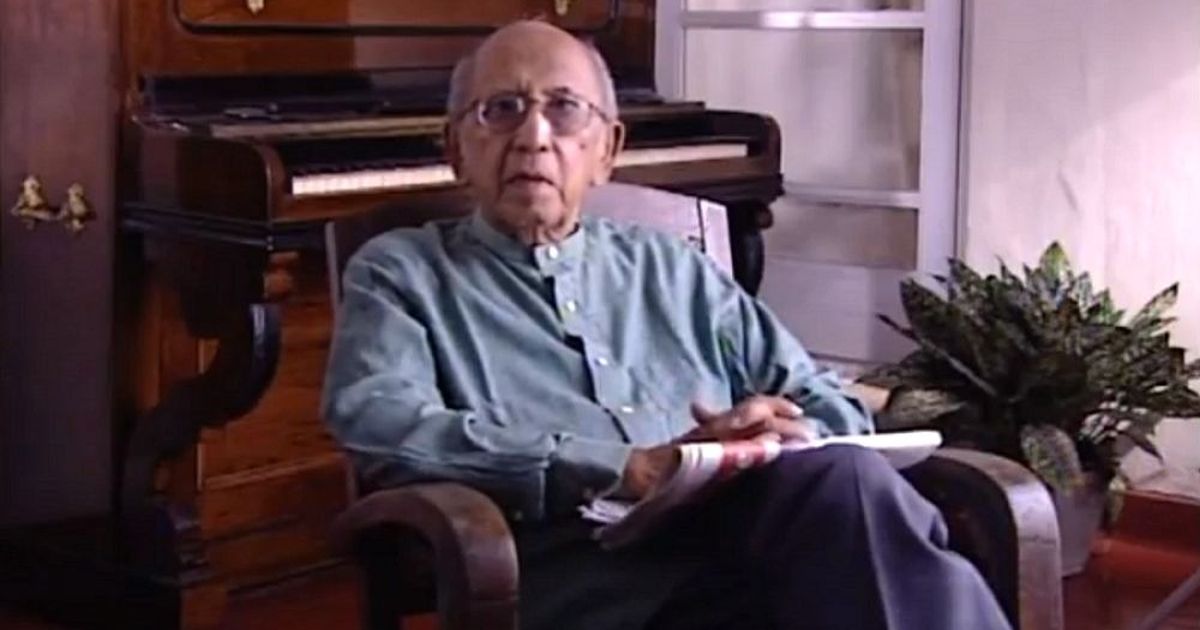 Lester James Peries, world-renowned Sri Lankan director, dies at 99